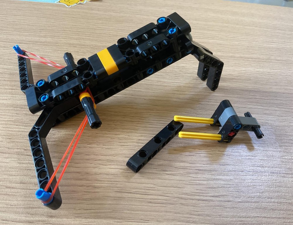 LEGO MOC-244339 42199 alt: Crossbow by GavinSee | Rebrickable - Build ...