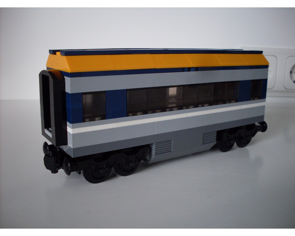 LEGO MOC Passenger Train Sleeper Car by Lucky-Ramses | Rebrickable ...