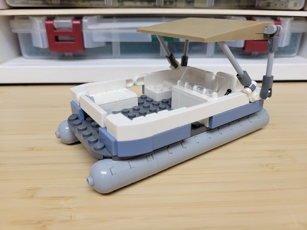 LEGO MOC Brick Sculpt Pontoon Boat by Bricksculpt | Rebrickable - Build ...