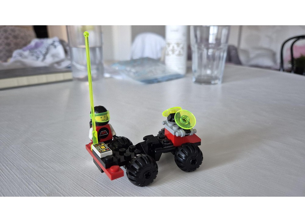 LEGO MOC (1478) Mobile Signal Tracker by Sincress | Rebrickable - Build ...