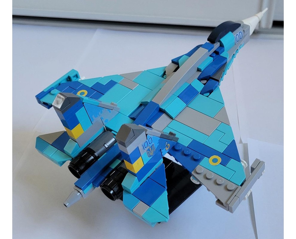 LEGO MOC Sukhoi Su-27 Flanker (Ukraine) - 1:85 scale by azatote ...