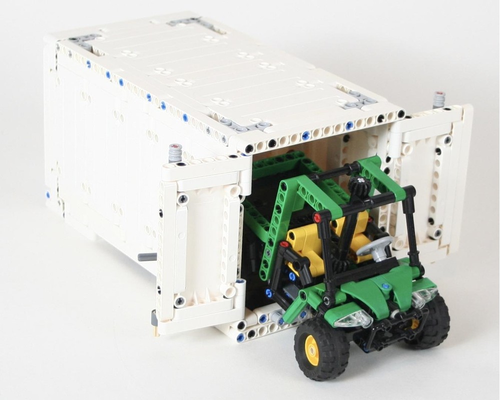 LEGO MOC-246069 6542 Bigger Container Box by thirdwigg | Rebrickable ...