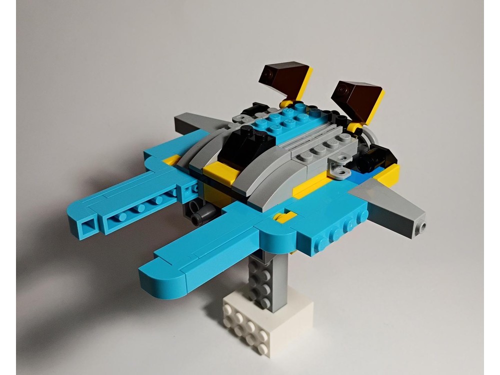 LEGO MOC Blue Starfighter by jd_anoved | Rebrickable - Build with LEGO