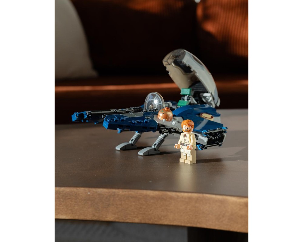 LEGO MOC Eta-2 Actis-class Interceptor by Alpine.Bricks | Rebrickable ...