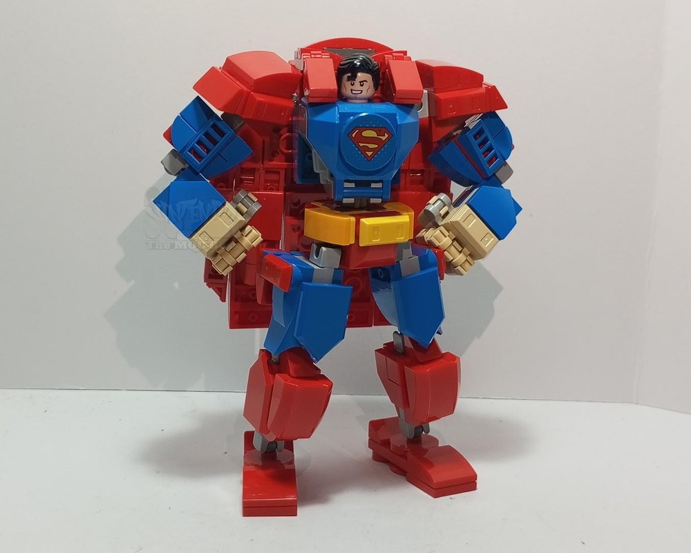 LEGO MOC-247143 Kryptonian Hero Mech Armor by Vintend0 | Rebrickable ...