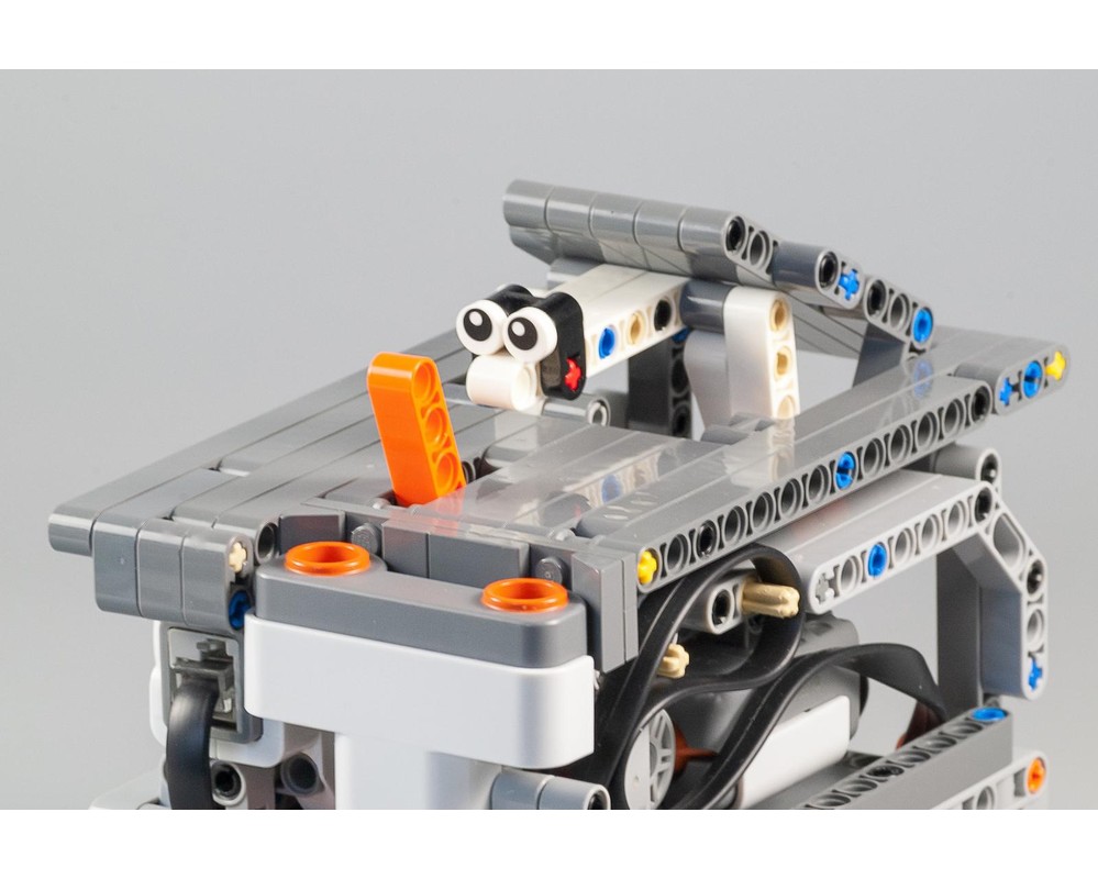 LEGO MOC Useless Box by Levihathan | Rebrickable - Build with LEGO