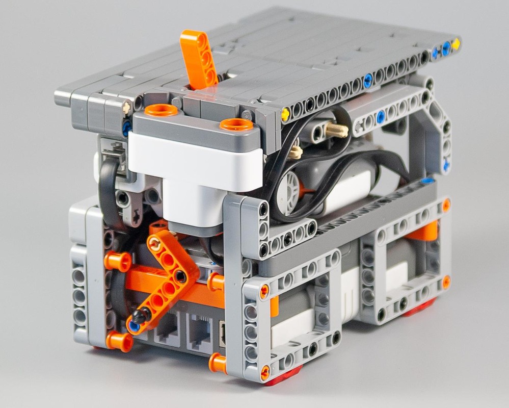 LEGO MOC Useless Box by Levihathan | Rebrickable - Build with LEGO