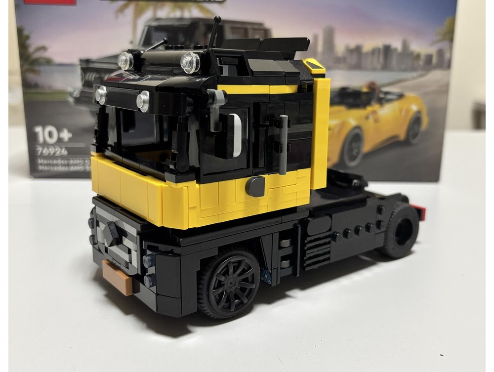 LEGO MOC 76924 Renault Magnum by Kirvet | Rebrickable - Build with LEGO