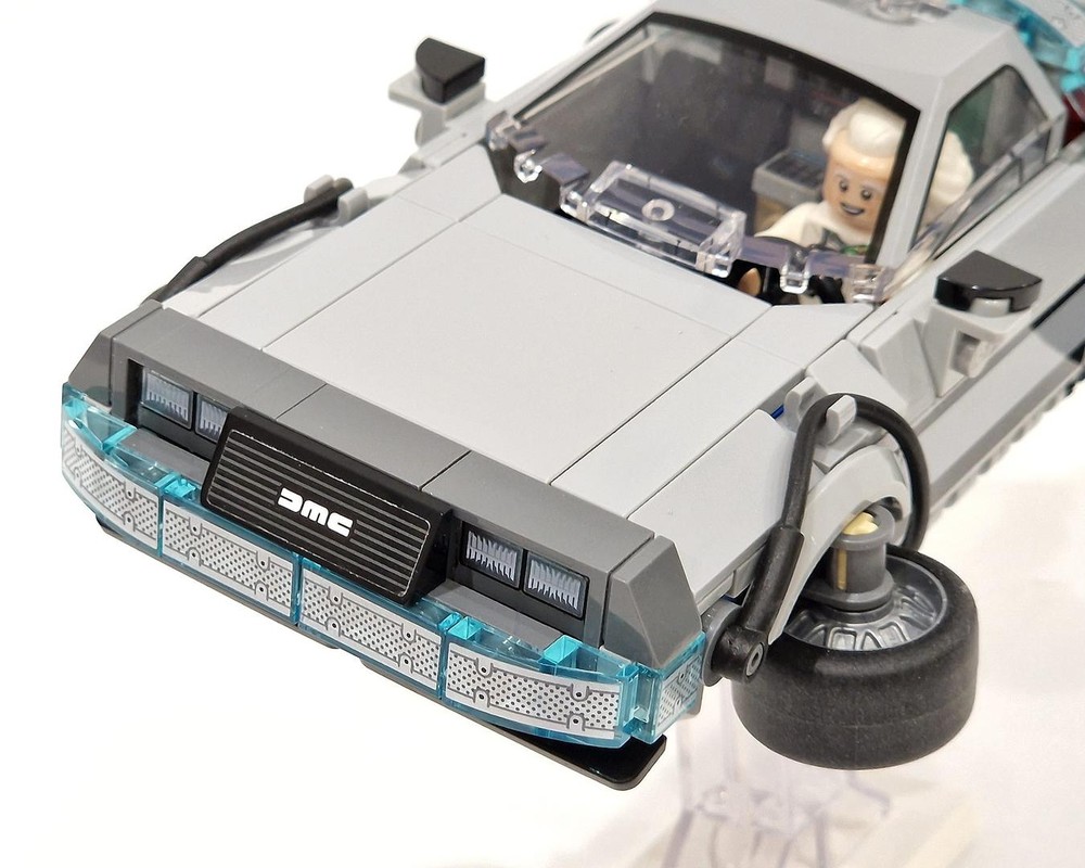 LEGO MOC 77256 Time Machine with Folding Wheels + Studless Hood Option ...