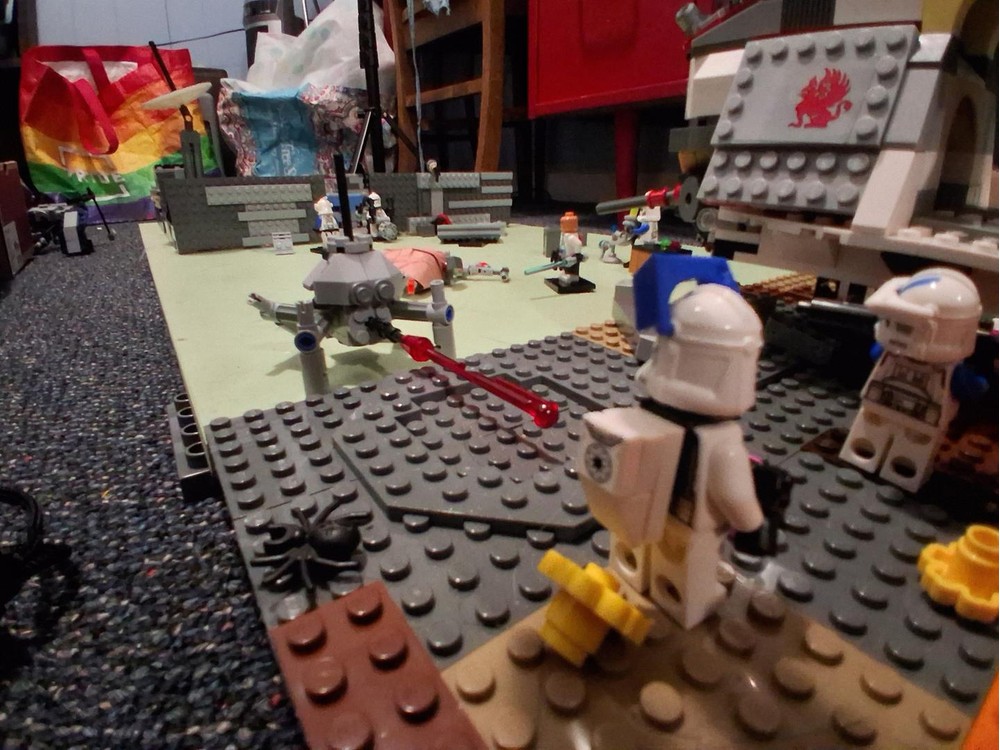 LEGO MOC Dwarf Spider Droid -- 75077 Alt Build by pottato_idk ...