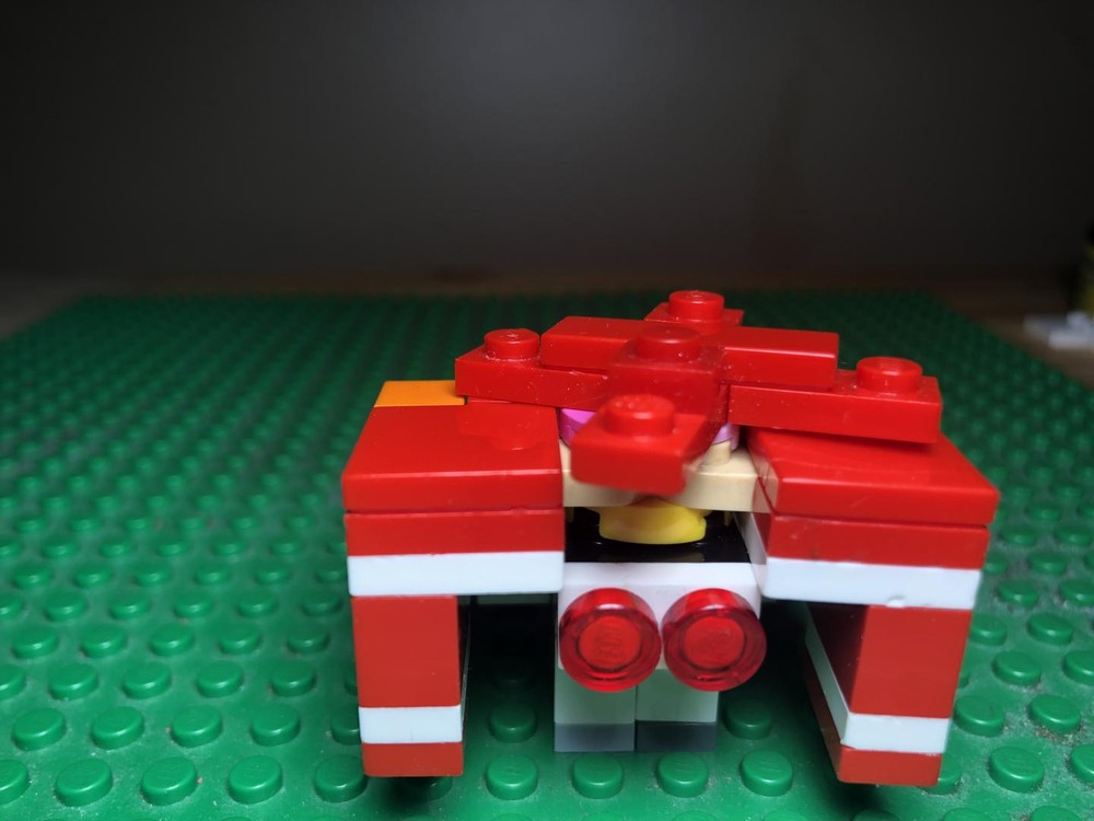 LEGO MOC Little Present/Gift Box Transformer by ax0l0tl | Rebrickable ...