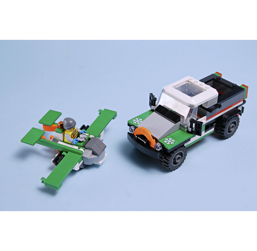 LEGO MOC 60490 Up in the Air & Down on the Ground by Keep On Bricking ...