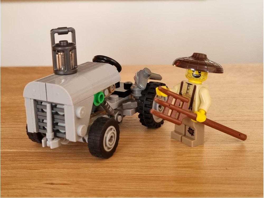 LEGO MOC Vintage Tractor by fabiotomas | Rebrickable - Build with LEGO