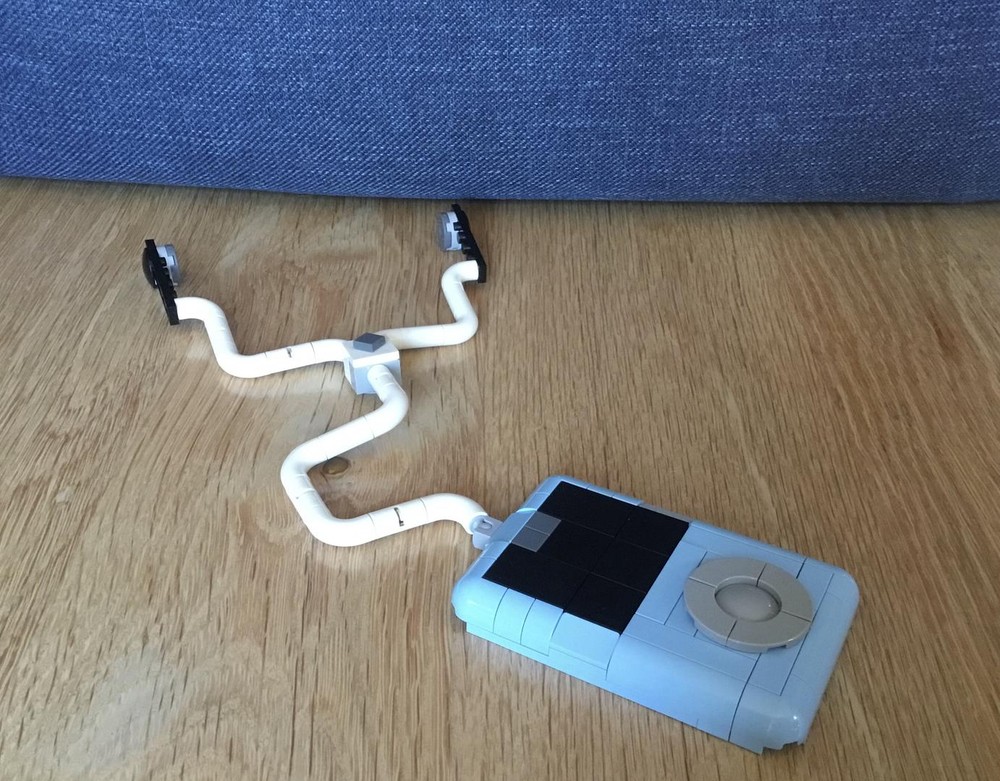 LEGO MOC-250437 31174 iPod by felixcz | Rebrickable - Build with LEGO