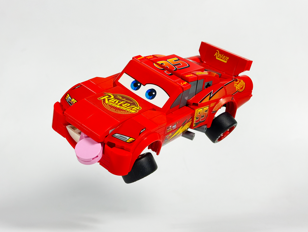 LEGO MOC-250613 Lightning McQueen Poseable Wheels & Articulated Waist ...