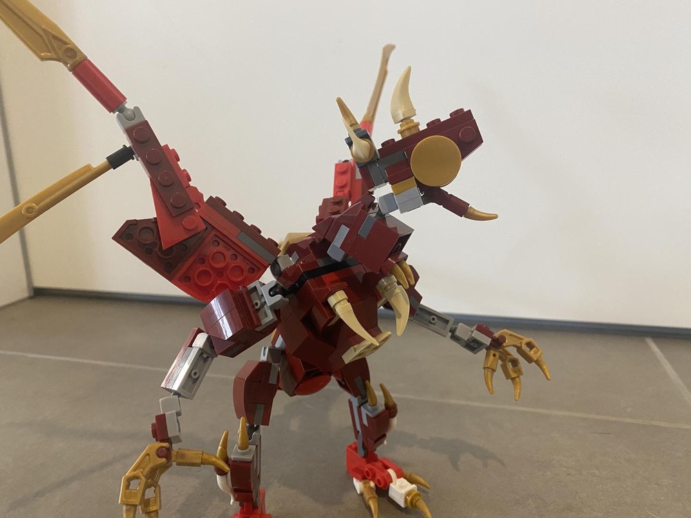LEGO MOC-250788 MonsterVerse fan build: Gilded Destoroyah (theoretical ...