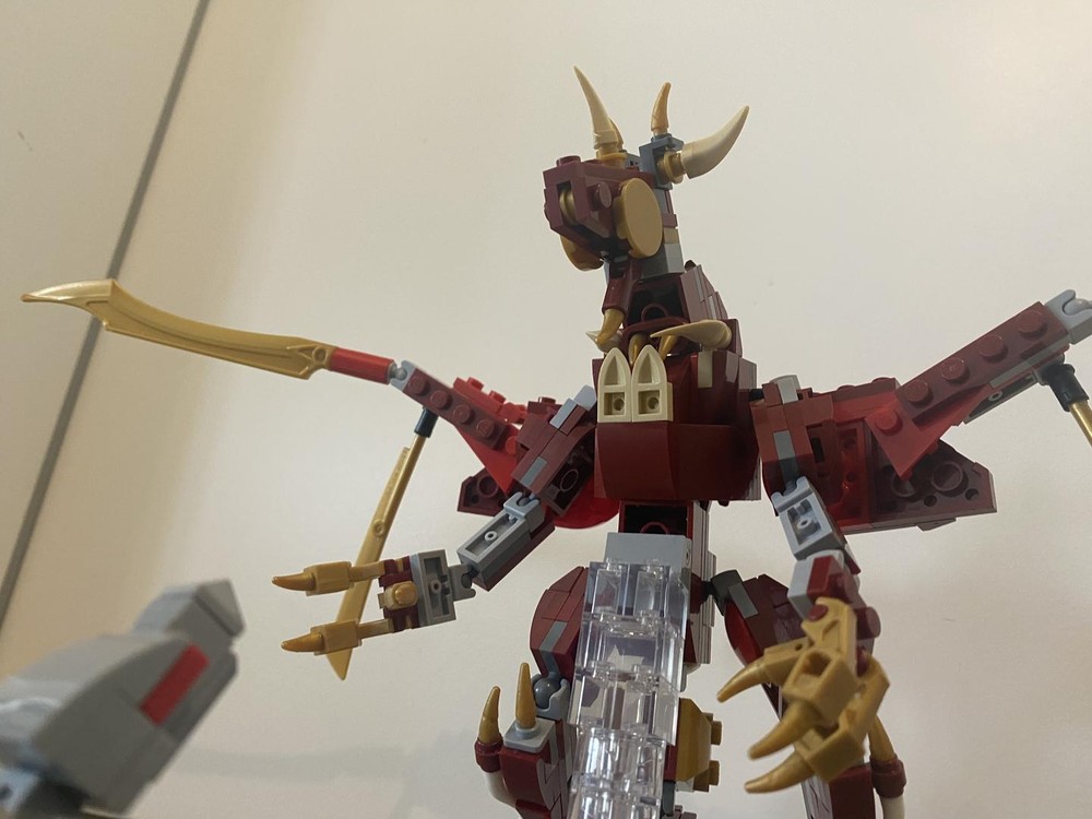 LEGO MOC-250788 MonsterVerse fan build: Gilded Destoroyah (theoretical ...