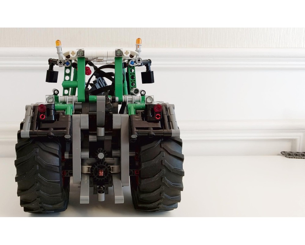 LEGO MOC-251699 Fendt 900 Vario TMS tractor (bodywork only) by ViperL ...
