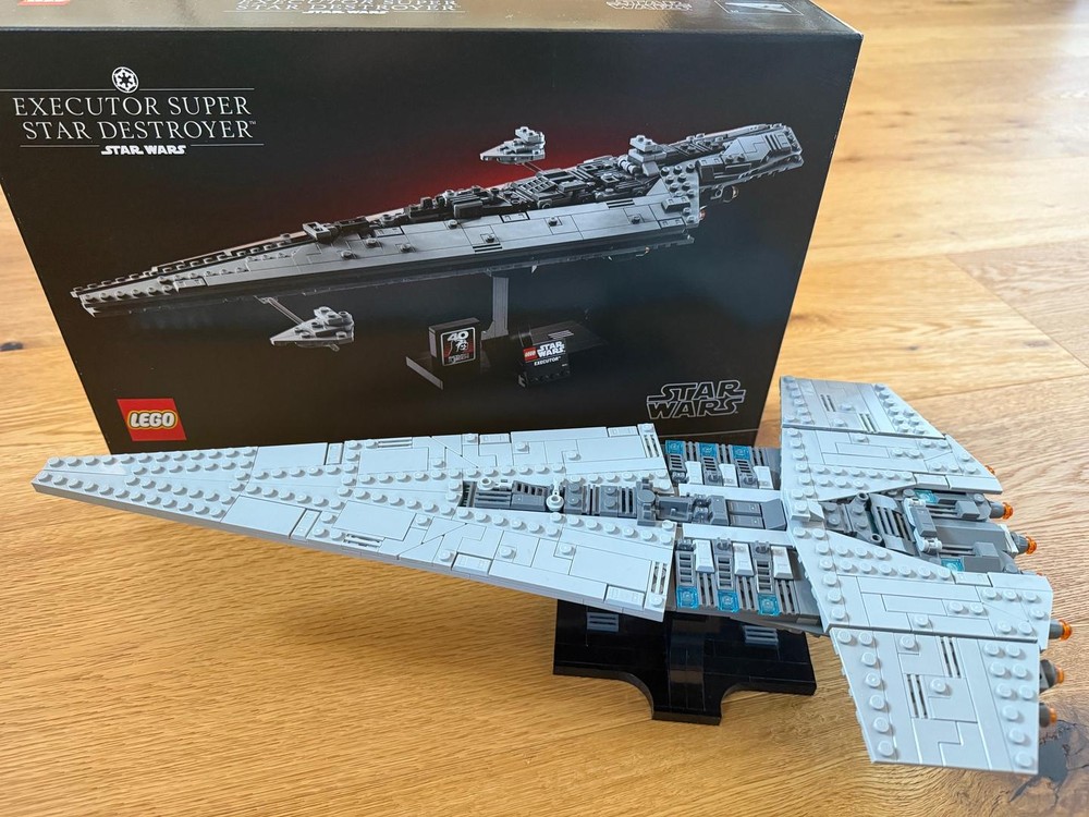 LEGO MOC-252124 Vengeance-class Dreadnought by Legoleon Bricks ...