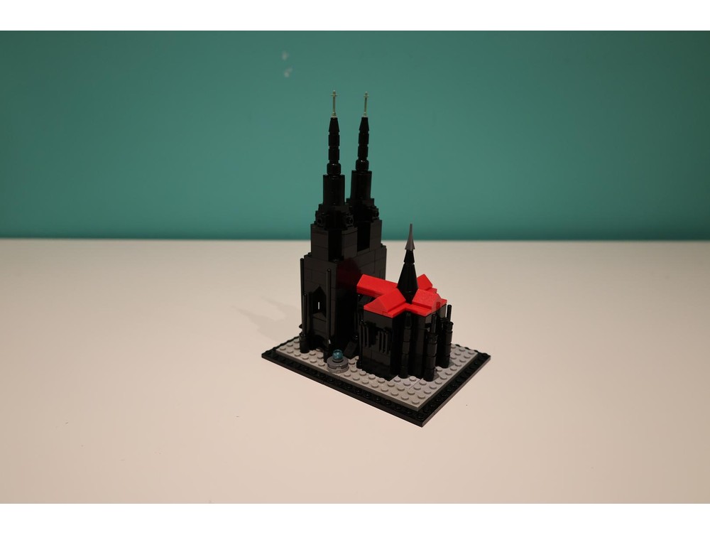 LEGO MOC Black cathedral by Fanboy_2 | Rebrickable - Build with LEGO
