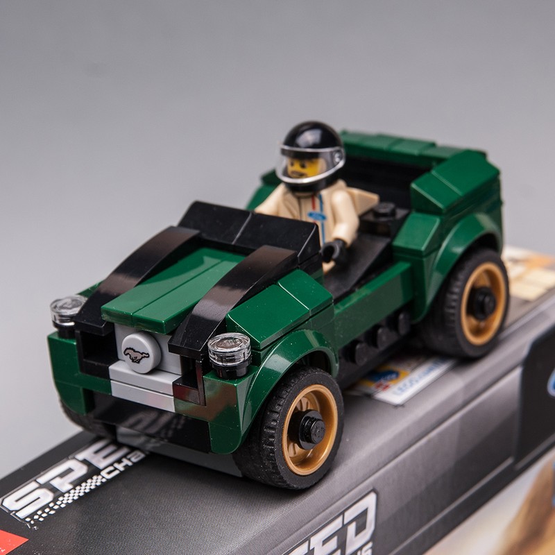 LEGO MOC 75884 Desert Cruiser by Keep On Bricking | Rebrickable - Build ...