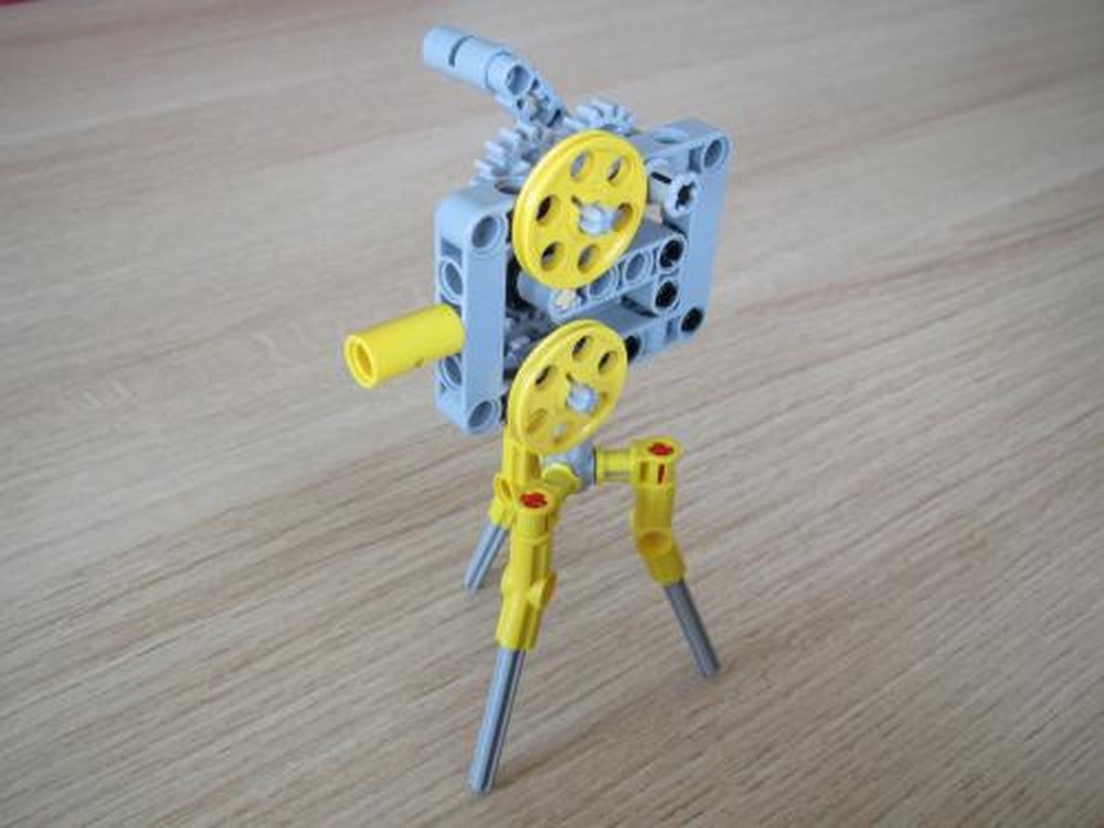Lego Moc Vintage Movie Camera By Martijnnab Rebrickable Build With Lego