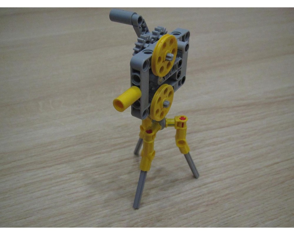 LEGO MOC Vintage Movie Camera by martijnnab | Rebrickable - Build with LEGO