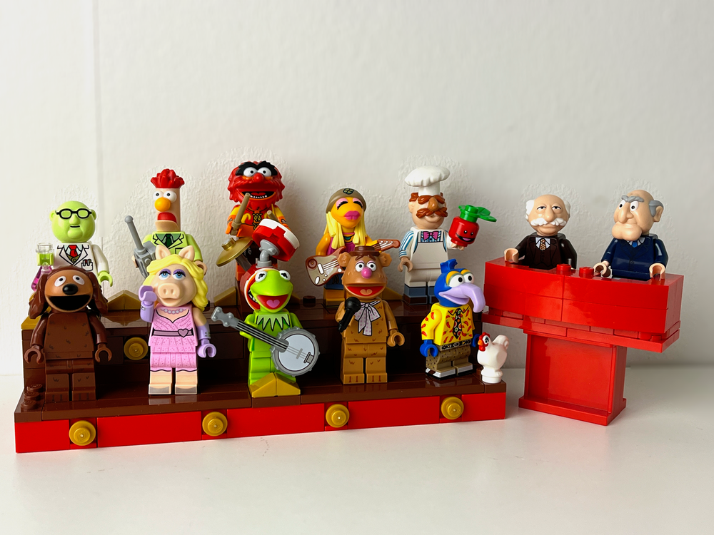 LEGO MOC-254943 The Muppets Display Stage by Graddle | Rebrickable ...