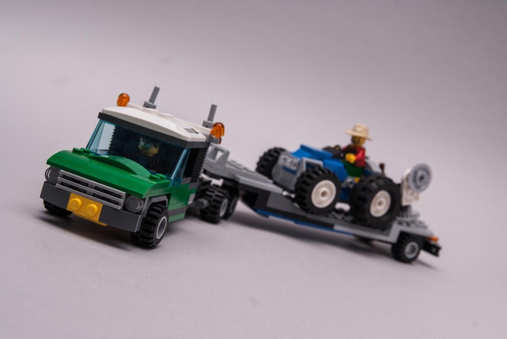 LEGO MOC 60223 Green Truck & Blue Tractor by Keep On Bricking ...