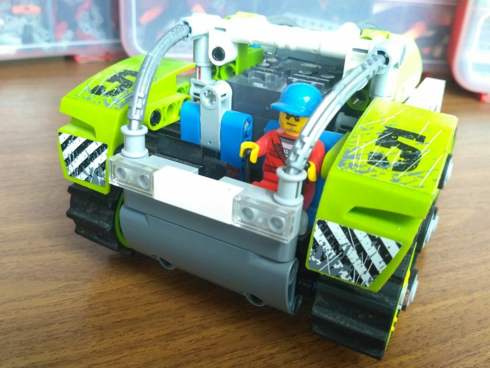 Lego Moc Swamp Crawler By Xfeelgoodx Rebrickable Build With Lego