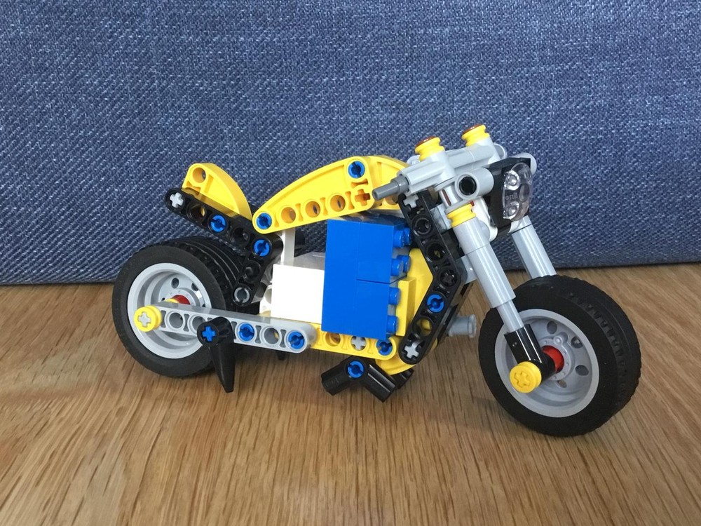 LEGO MOC-257610 Motorised 42225 Motorcycle using Circuit Cubes by ...
