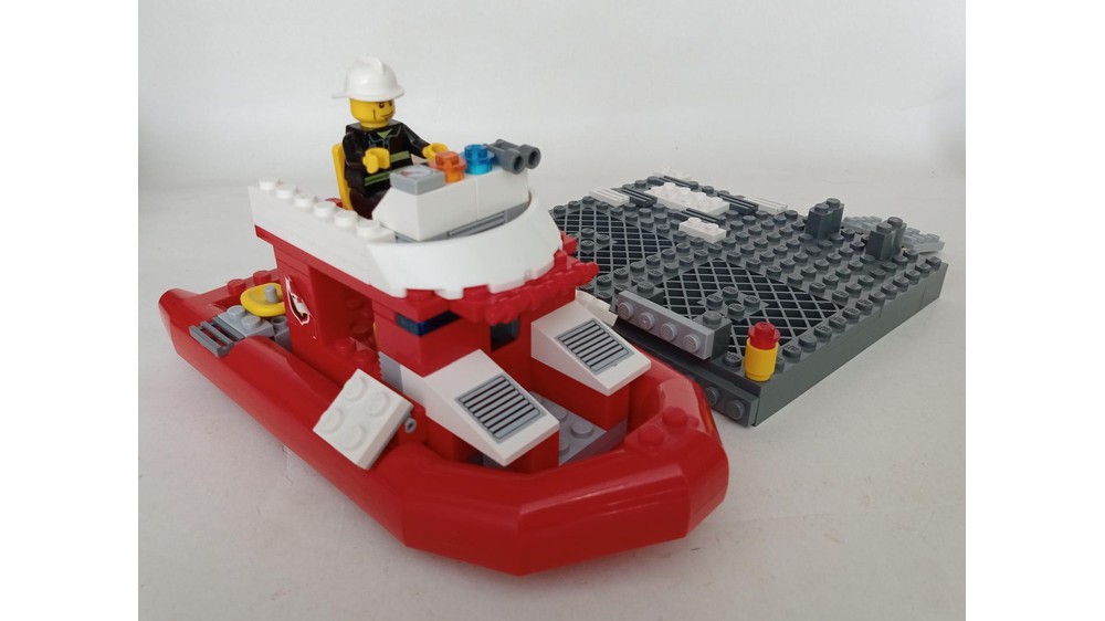 LEGO MOC-258920 7213 Emergency Response Vehicles by julien1001 ...