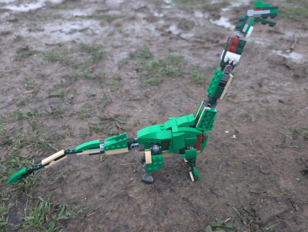 LEGO MOC-260354 paleo accurate paralatitan (Conwell) by monsterzero ...