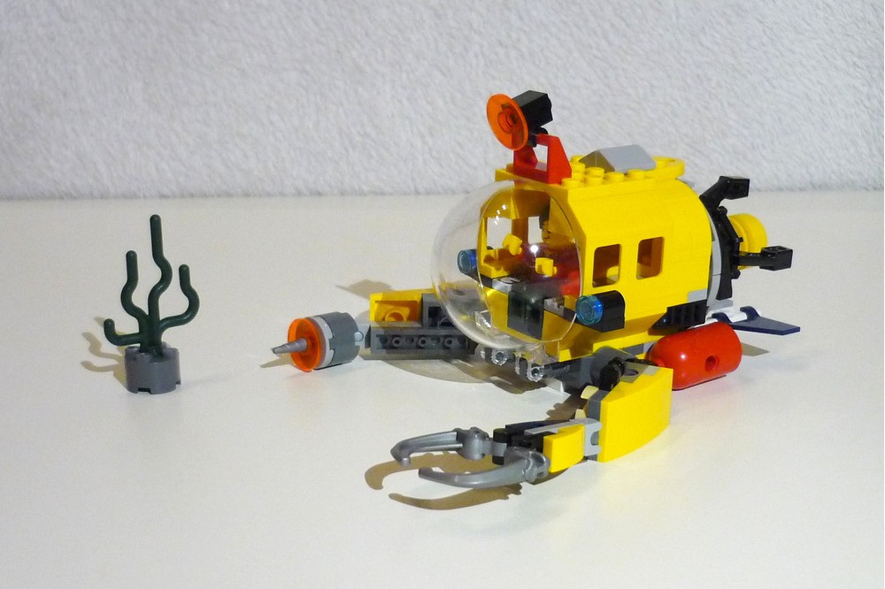 LEGO MOC 31090 Submarine by Nequmodiva | Rebrickable - Build with LEGO