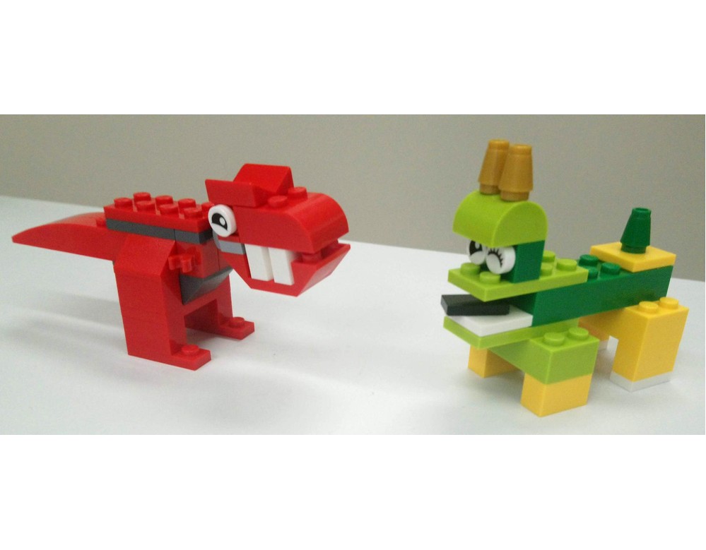 LEGO MOC 11001 Green Guy by CathyVT | Rebrickable - Build with LEGO