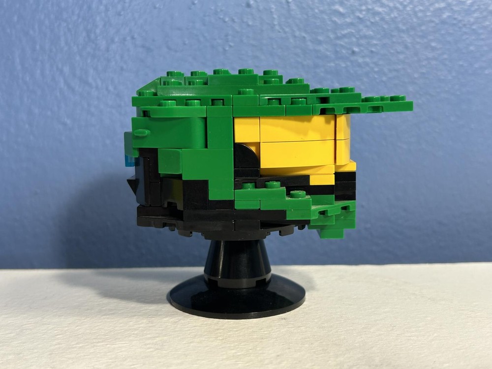 LEGO MOC-266526 Master Chief Midi Helmet by RogueTrooper | Rebrickable ...