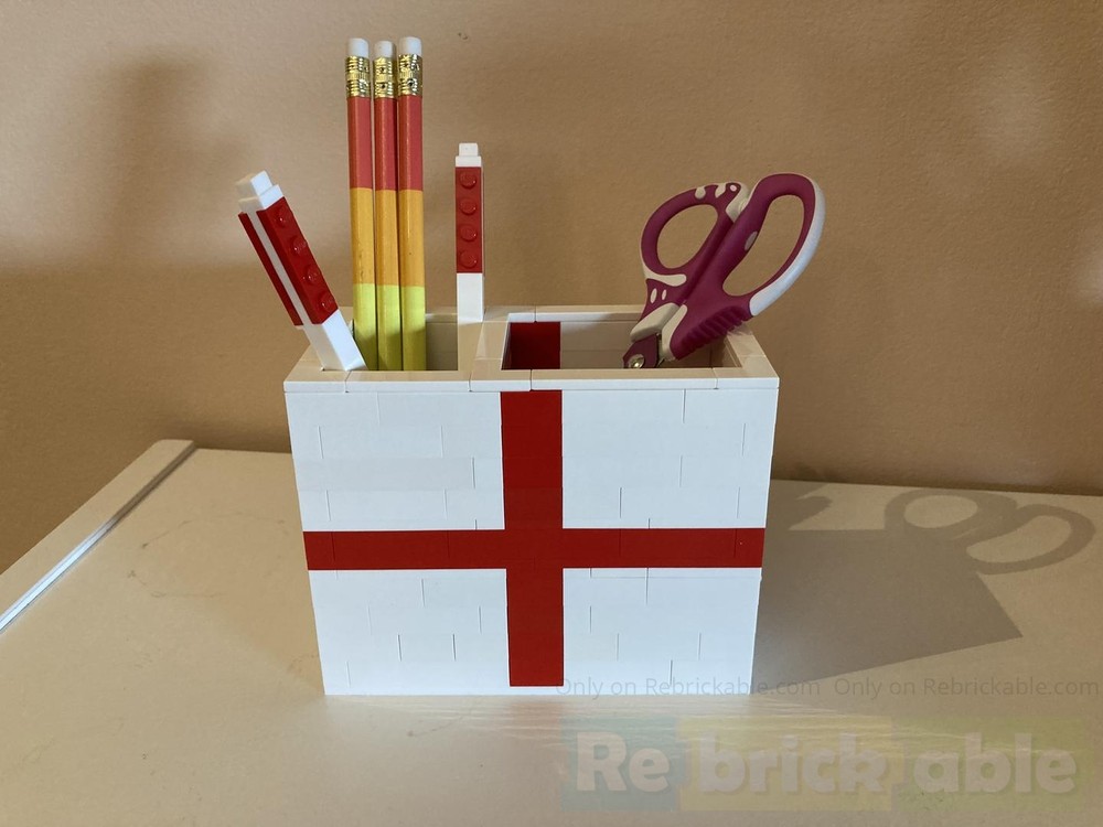 LEGO MOC-266617 England Flag Pen Pot by DoctorLego | Rebrickable ...