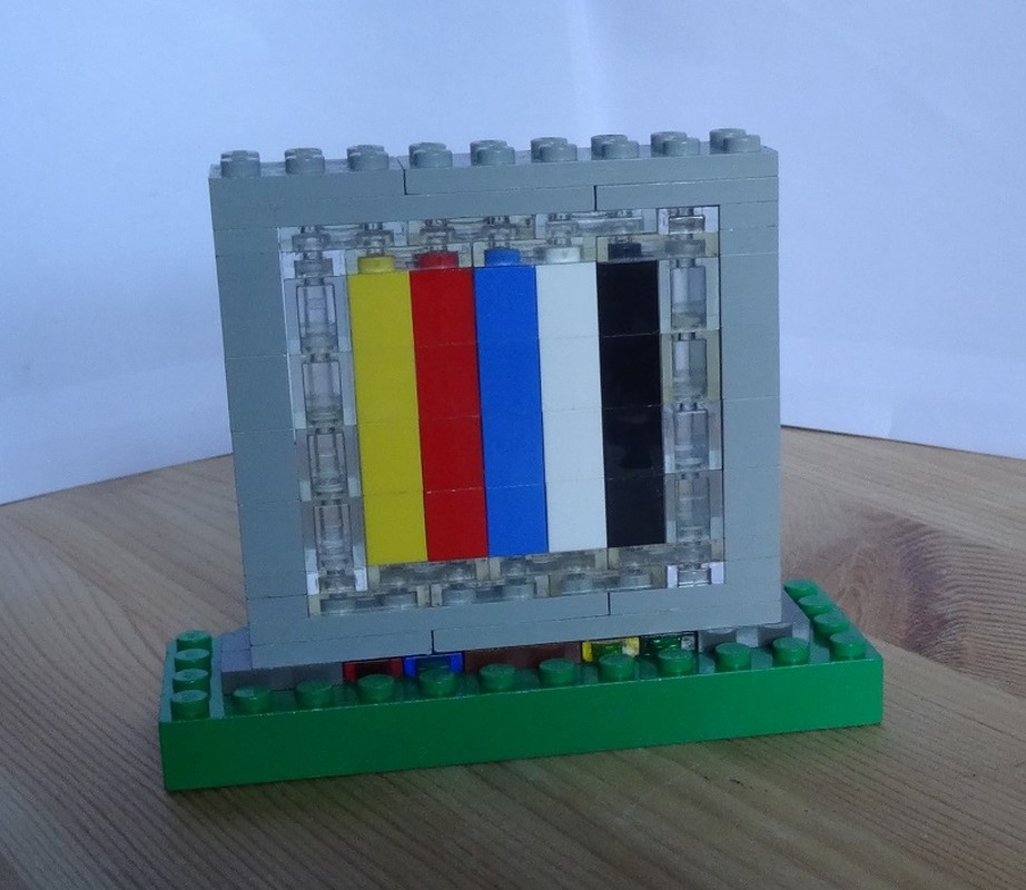 Lego Moc Classic Colours Monument By Timobahn Rebrickable Build