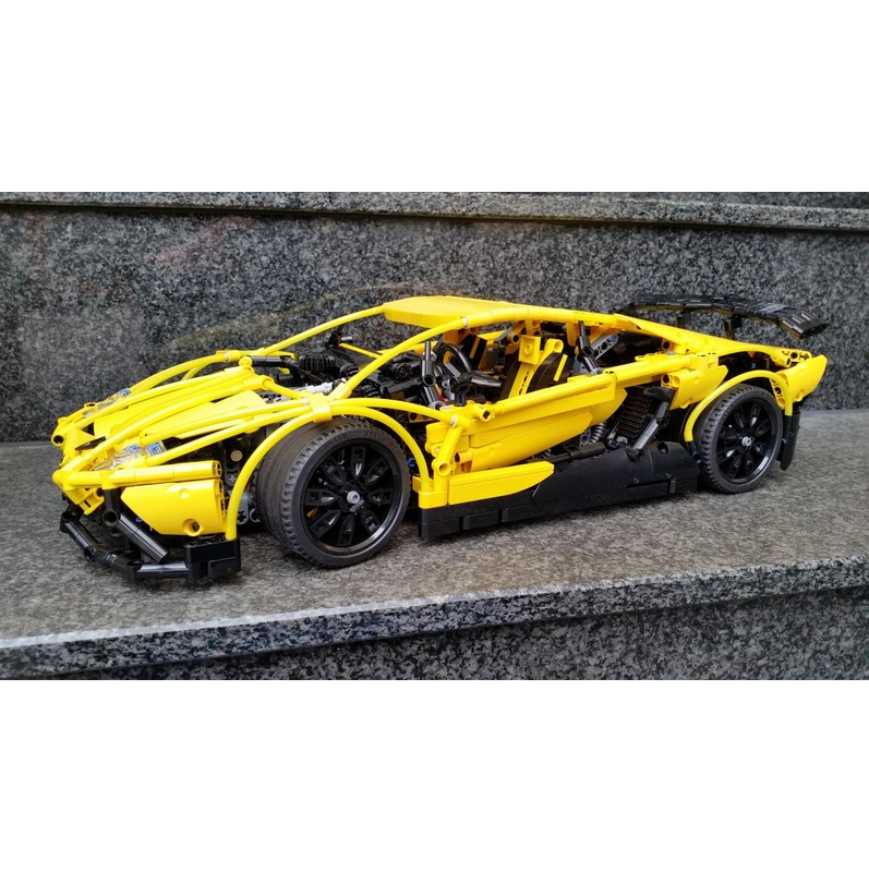 LEGO MOC Lamborghini Aventador LP 720-4 50° Anniversario by Stefan ...