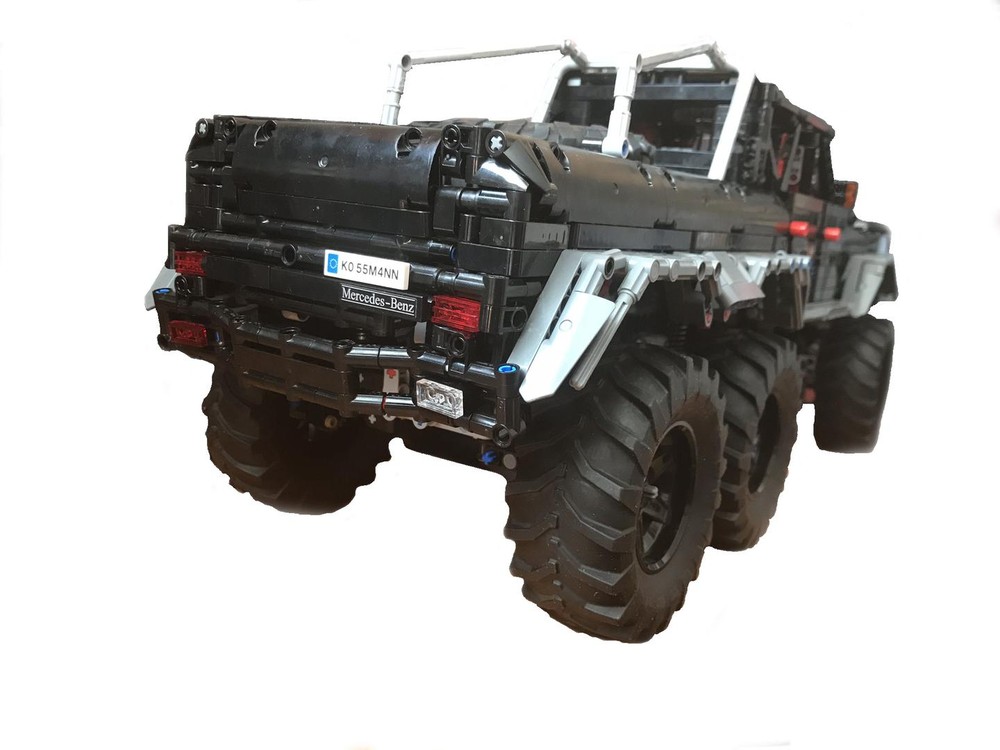 LEGO MOC Mercedes-Benz G-classe 6x6 by OleJka | Rebrickable - Build ...