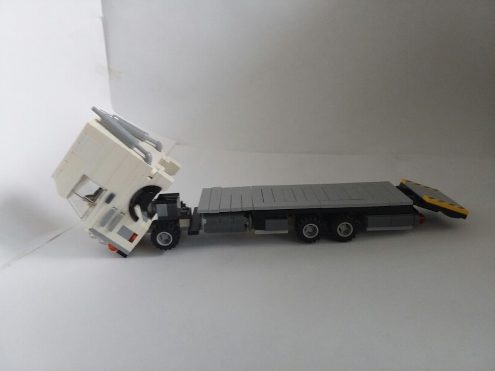 LEGO MOC Car transporter by studsandtubes | Rebrickable - Build with LEGO