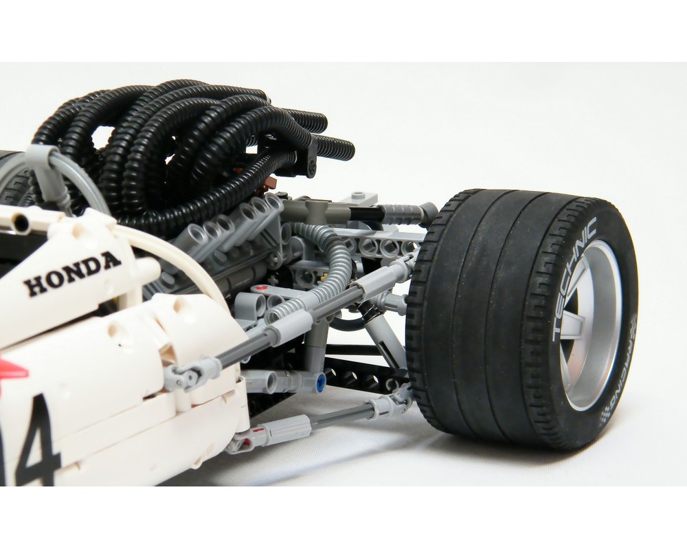 LEGO MOC Honda RA 300 (1967) by Nico71 | Rebrickable - Build with LEGO