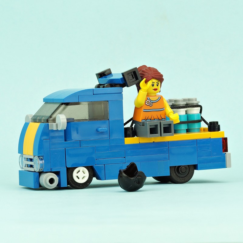 LEGO MOC-29618 Nitrous Princess by De_Marco | Rebrickable - Build with LEGO
