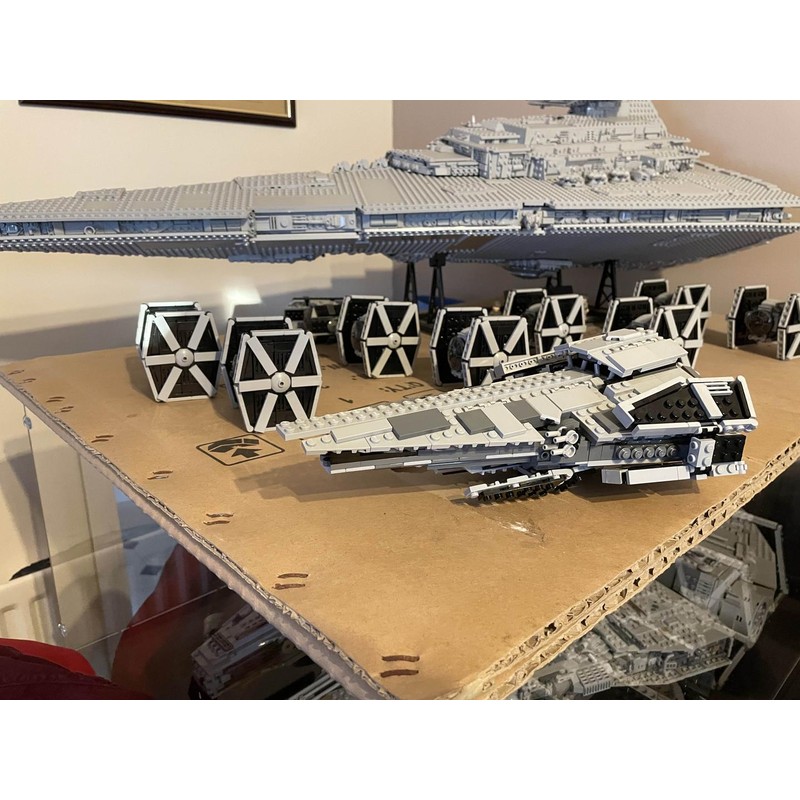 LEGO MOC-29851 Raider Class Corvette by Yunoh | Rebrickable - Build ...