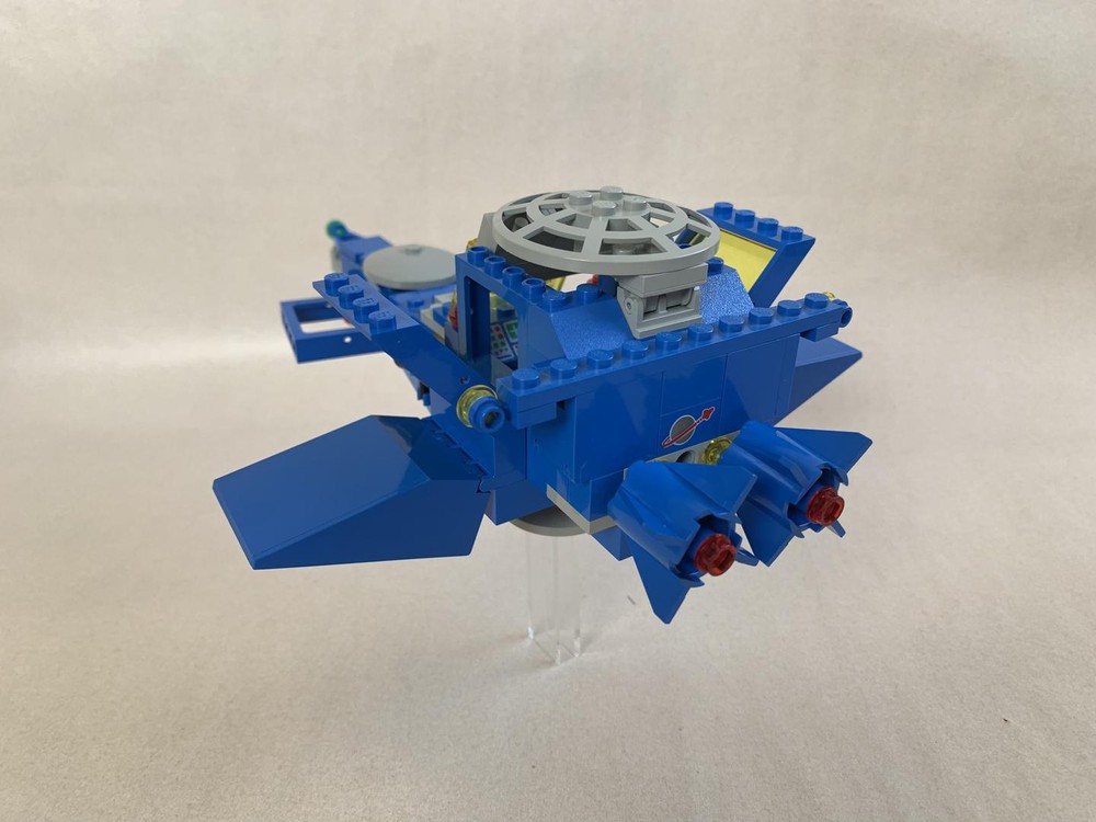 LEGO MOC Robot Command Interceptor by plastic.ati | Rebrickable - Build ...