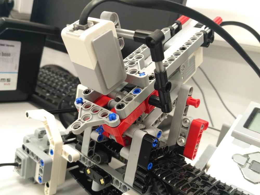LEGO MOC EV3 Color sorter optimized by xfeelgoodx | Rebrickable - Build ...