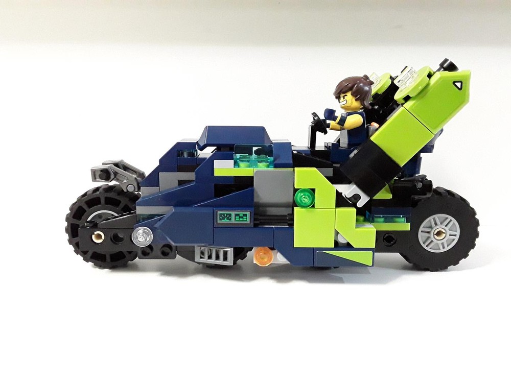 LEGO MOC 70826 - SkaterX by LegoOri | Rebrickable - Build with LEGO