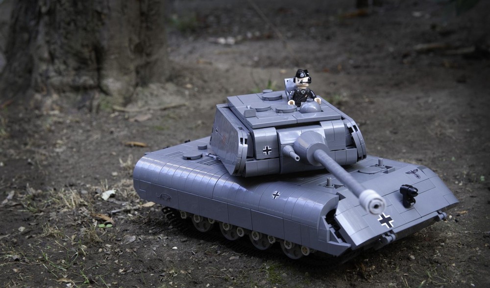 LEGO MOC Panzerkampfwagen E-100 Tank (Maus Turret) by MekanismBricks ...