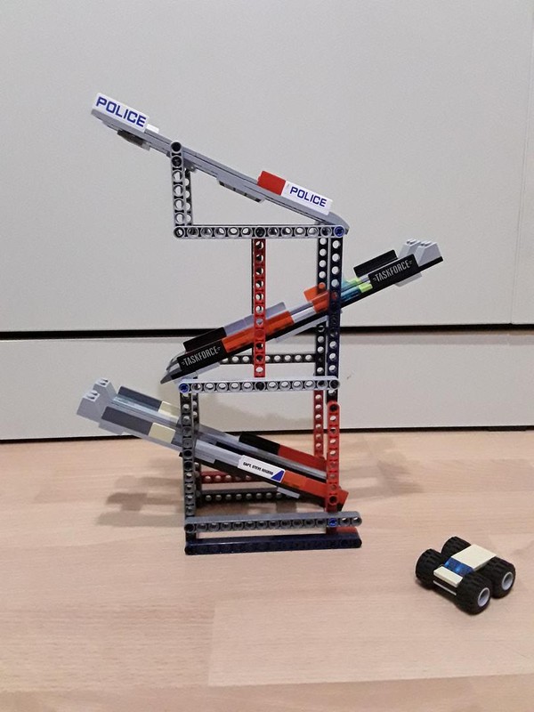 LEGO MOC Flipcar Track by LegoOri | Rebrickable - Build with LEGO