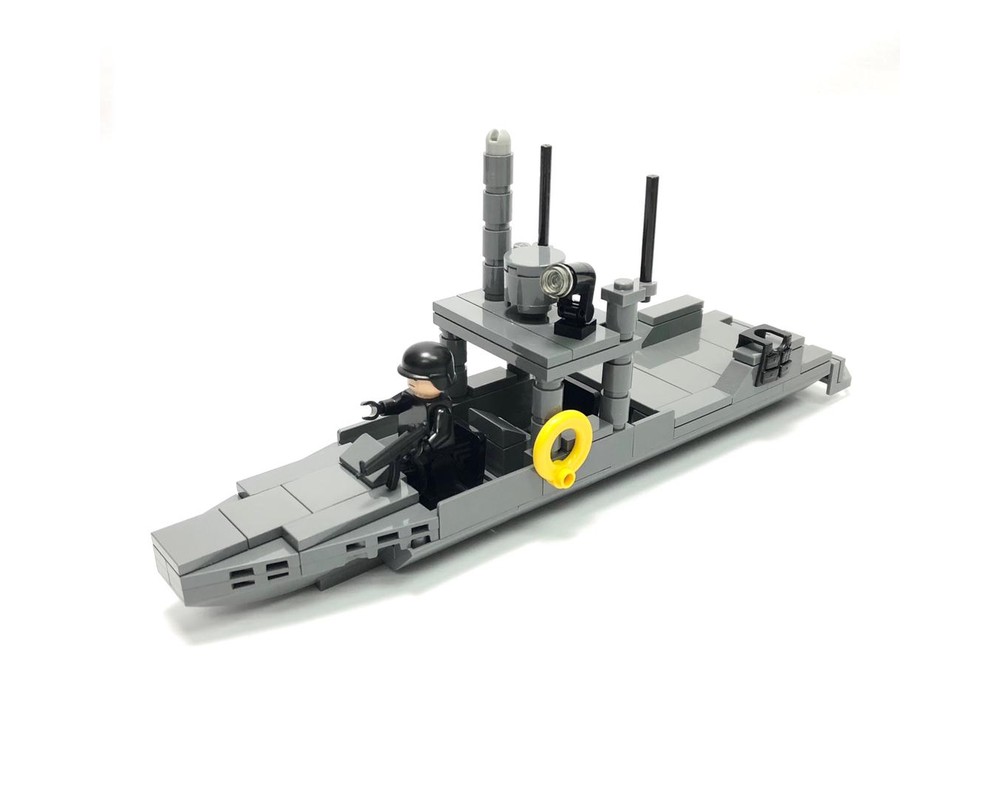LEGO MOC-32129 PK Class Interceptor Minifigure Scale (System > Vehicle ...